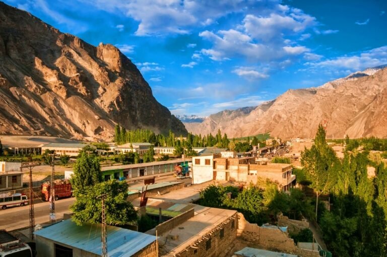 Skardu Tour Packages 2025 | By Air & By Road Skardu Tour