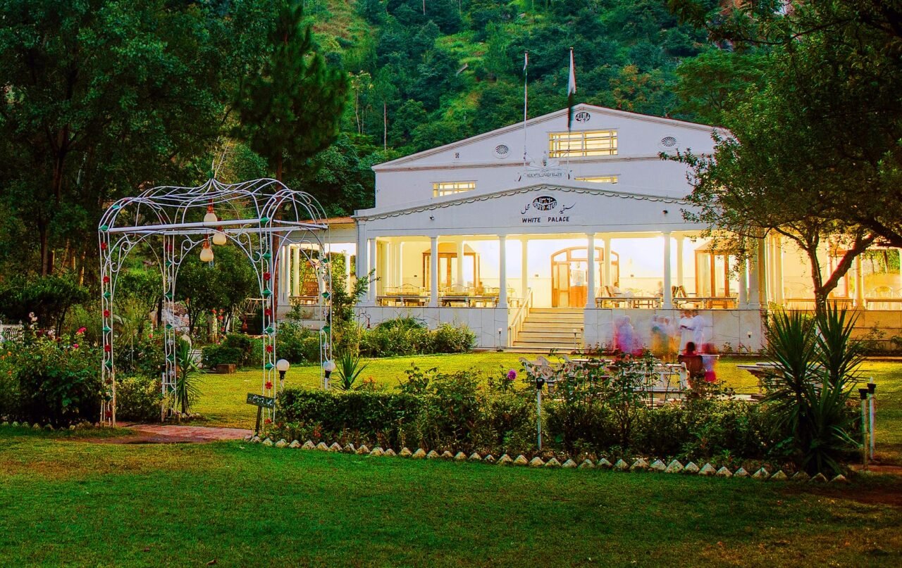 Swat Tour Packages 2026 | Family And Honeymoon Luxury Tours